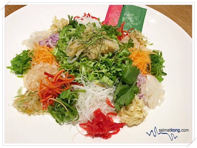 Lou Hei your way into the New Year @ Delicious Restaurant - i'm saimatkong